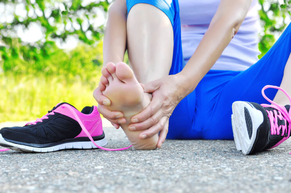 3 Ways PT Can Help Arch Pain in Your Inner Foot | SSOR